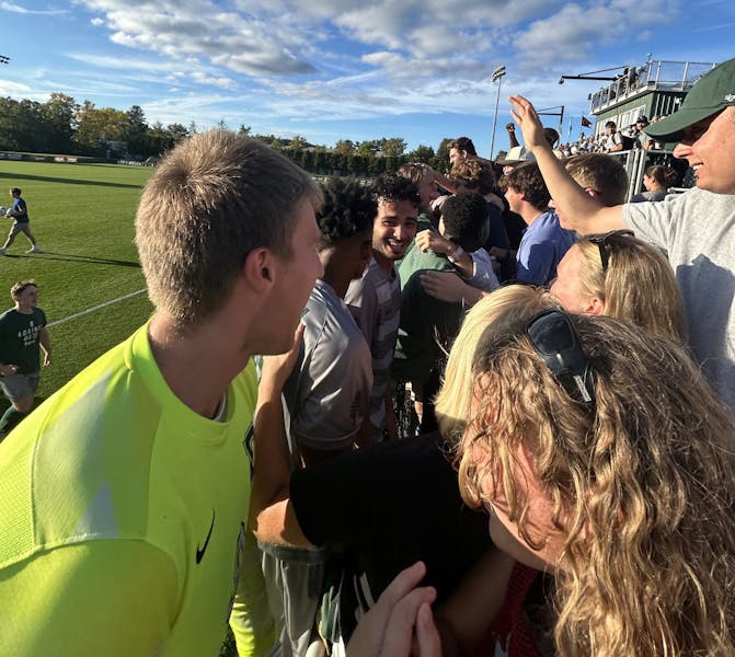 Men’s soccer wins Ivy opener against Brown - The Dartmouth