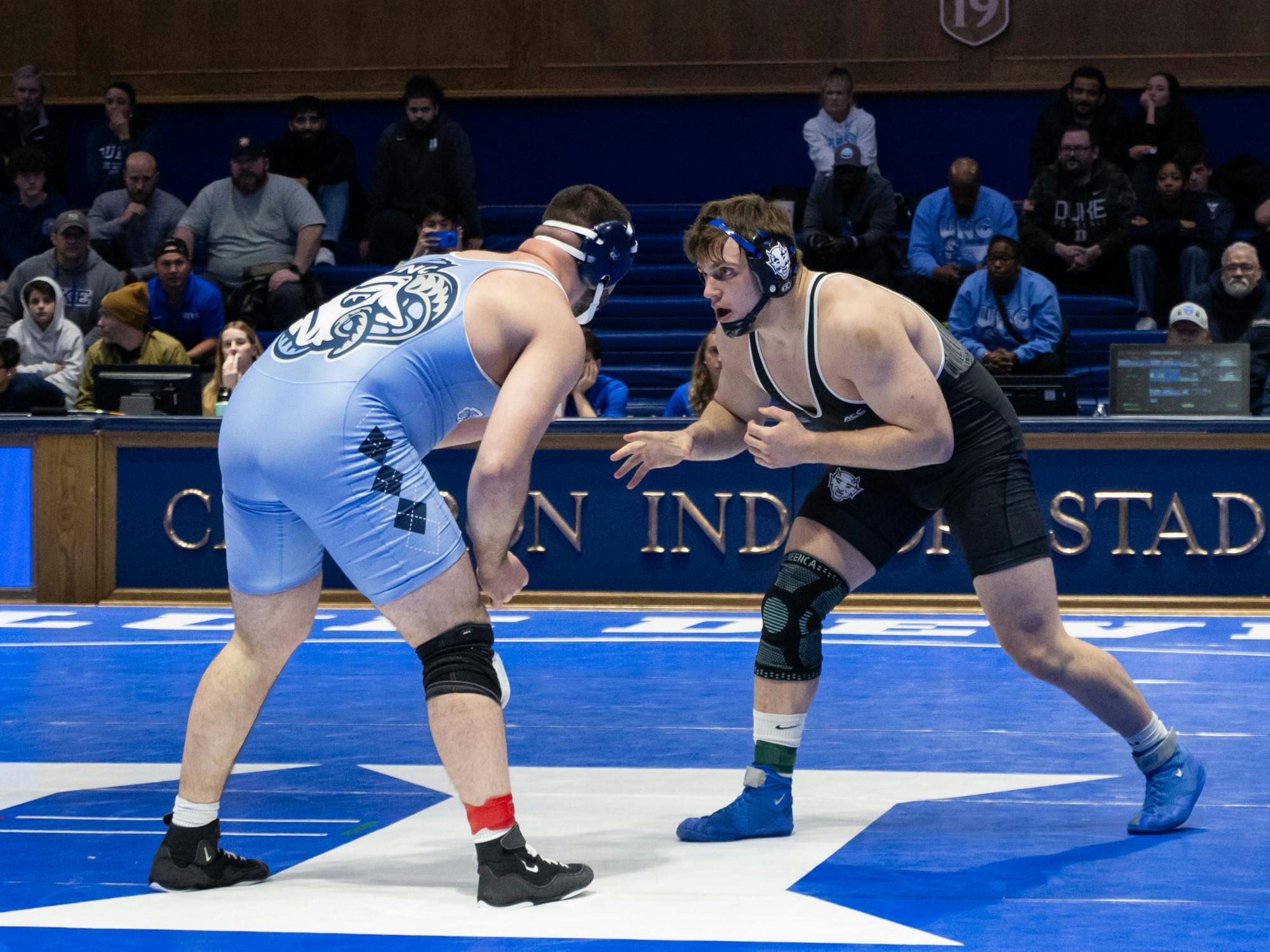 Duke wrestling loses 9-of-10 matches in dual meet against North ...