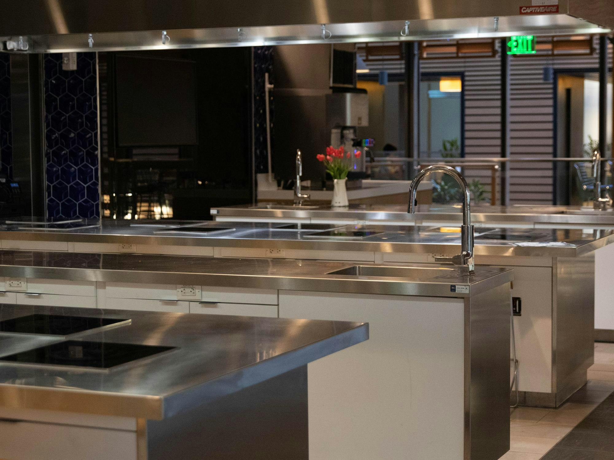 A look at The Chef’s Kitchen, a ‘hidden gem’ of Duke Dining - The Duke ...