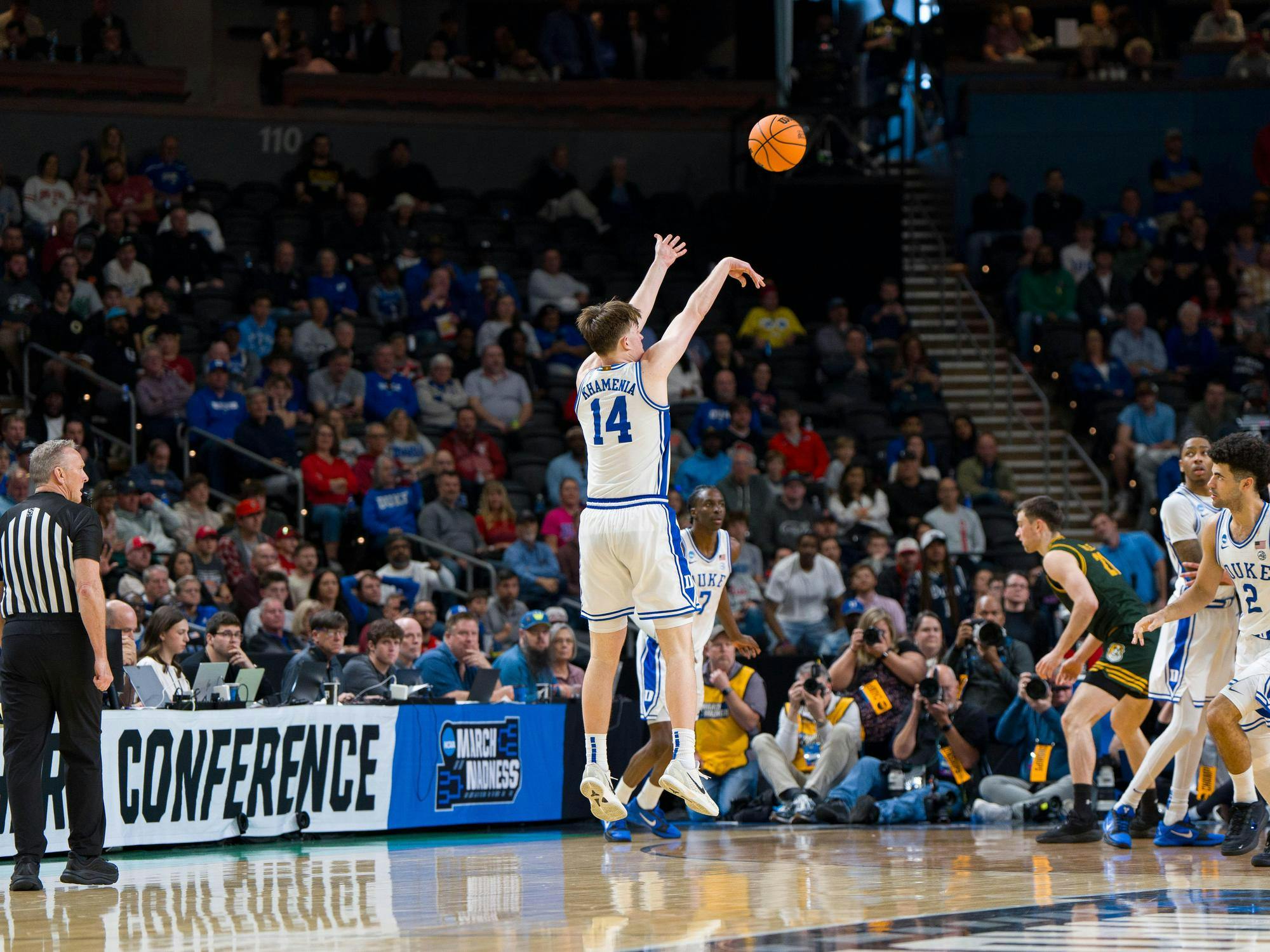 Duke men's basketball freshman Nikolas Khamenia enters transfer portal ...