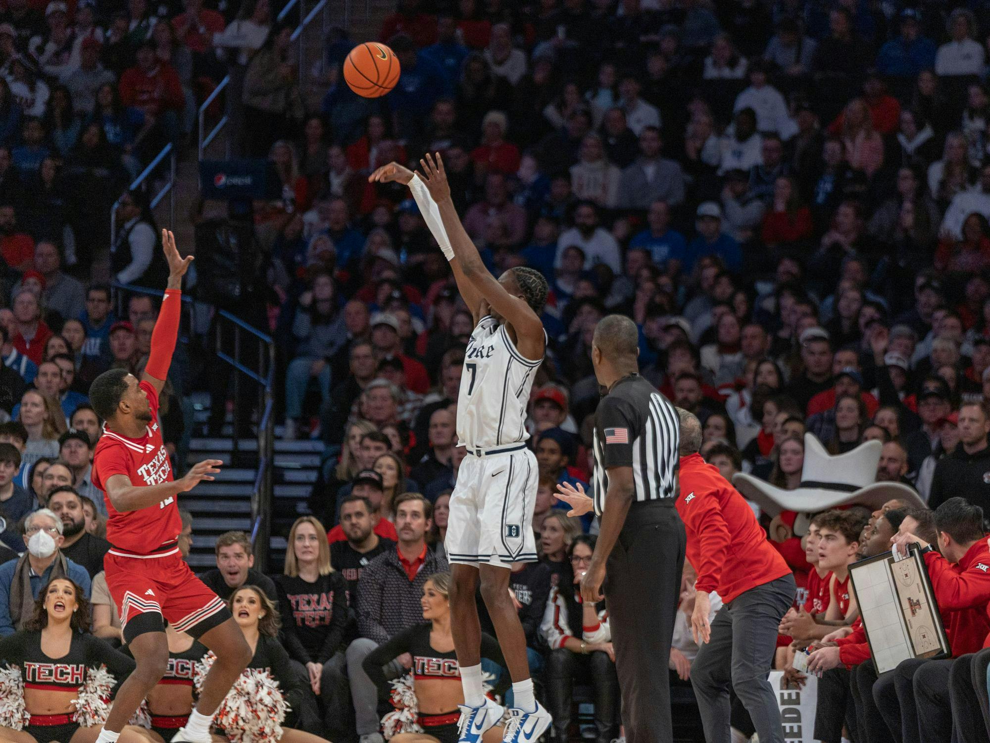 SEEING RED: No. 19 Texas Tech upsets No. 3 Duke 82-81 to snap 11-game ...