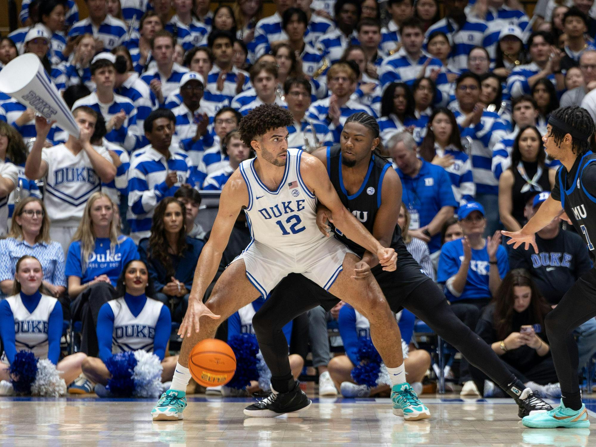 HORSE RACE: No. 6 Duke men's basketball rides past No. 24 SMU 82-75 ...
