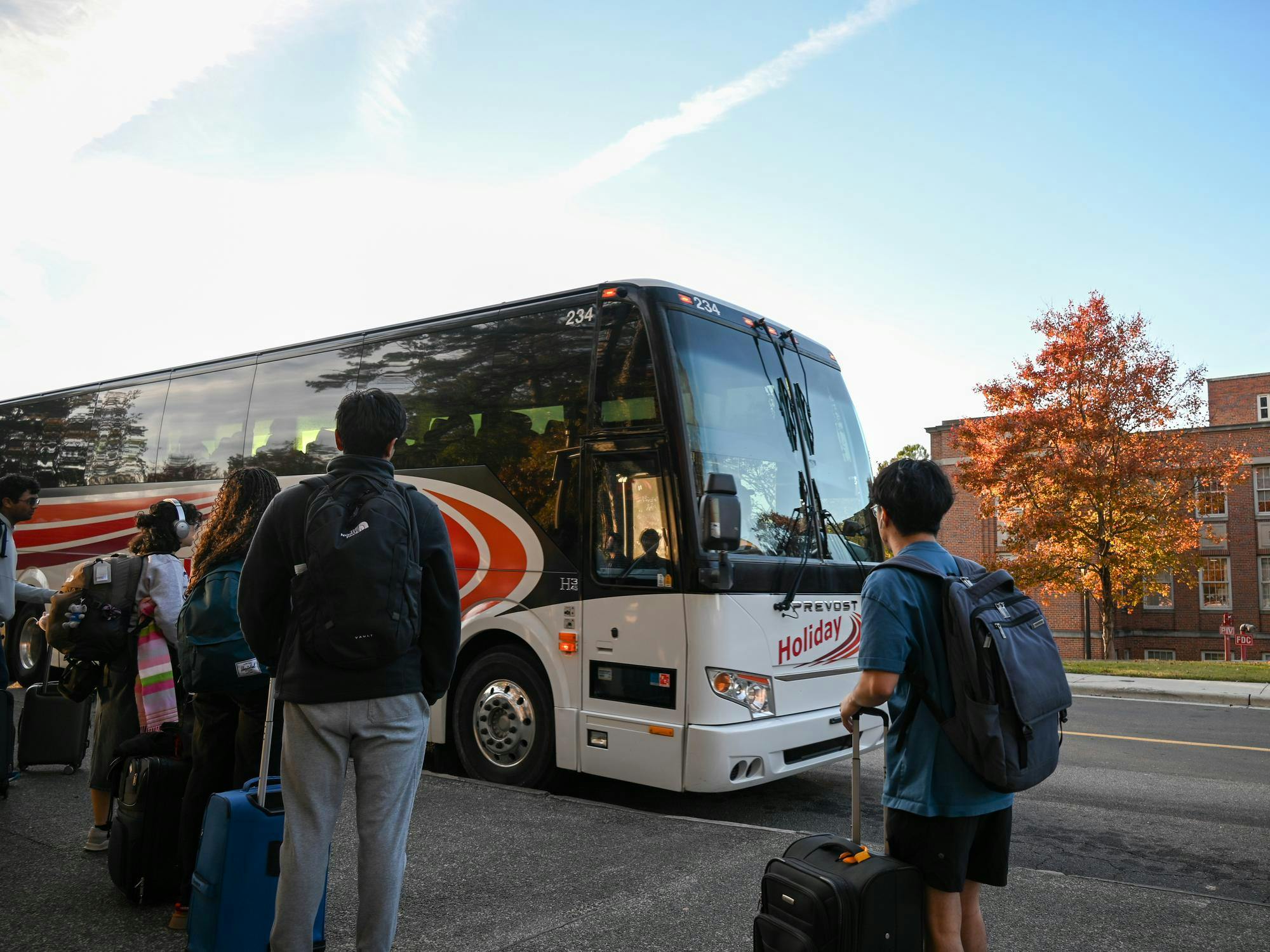 Students share mixed experiences with DSG initiative offering free ...