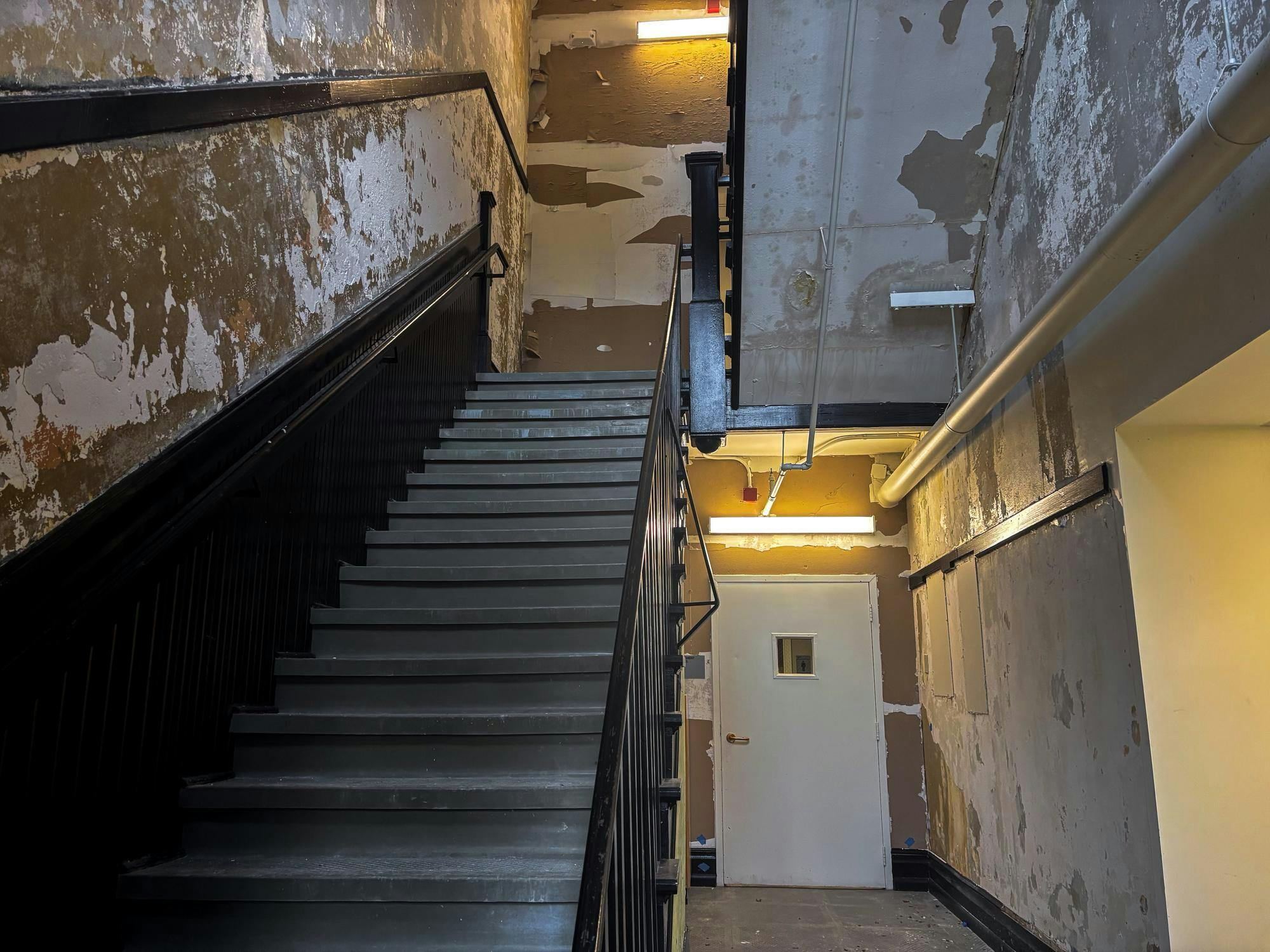West Duke building closes after flooding, classes relocated - The Duke ...