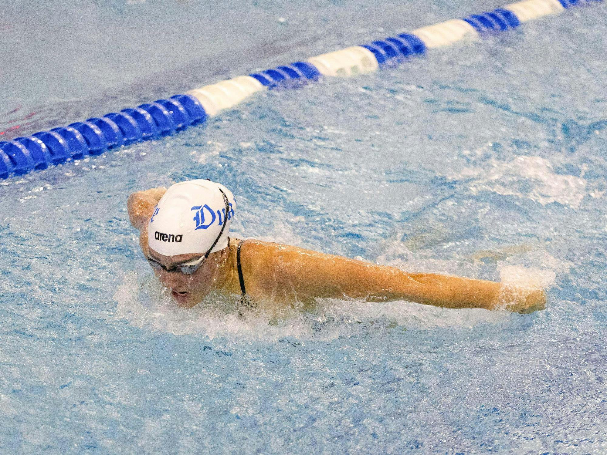 Duke women's swimmers and divers upset North Carolina, men's team ...