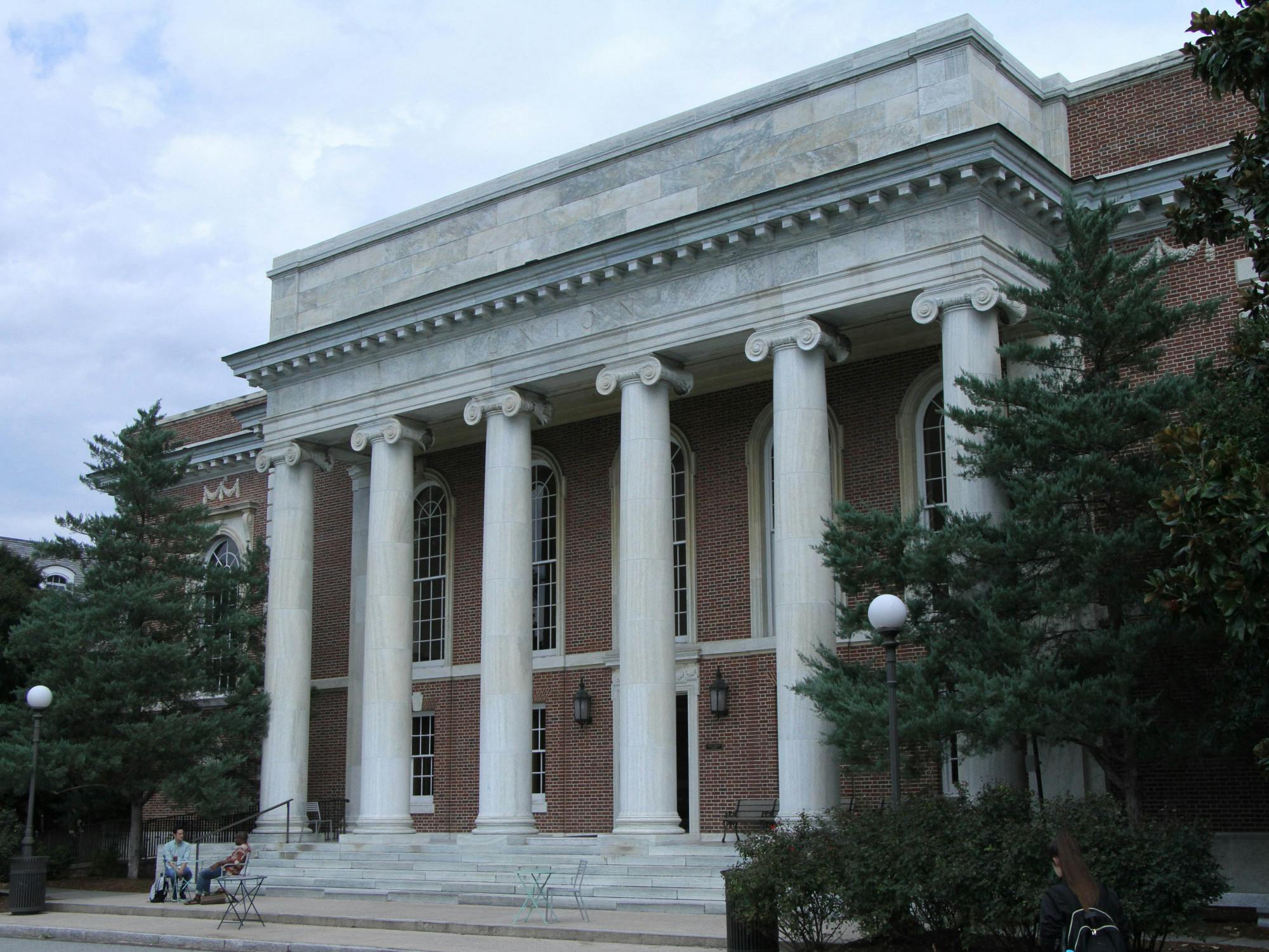 Incoming first-years serve home communities through DukeEngage Gateway ...