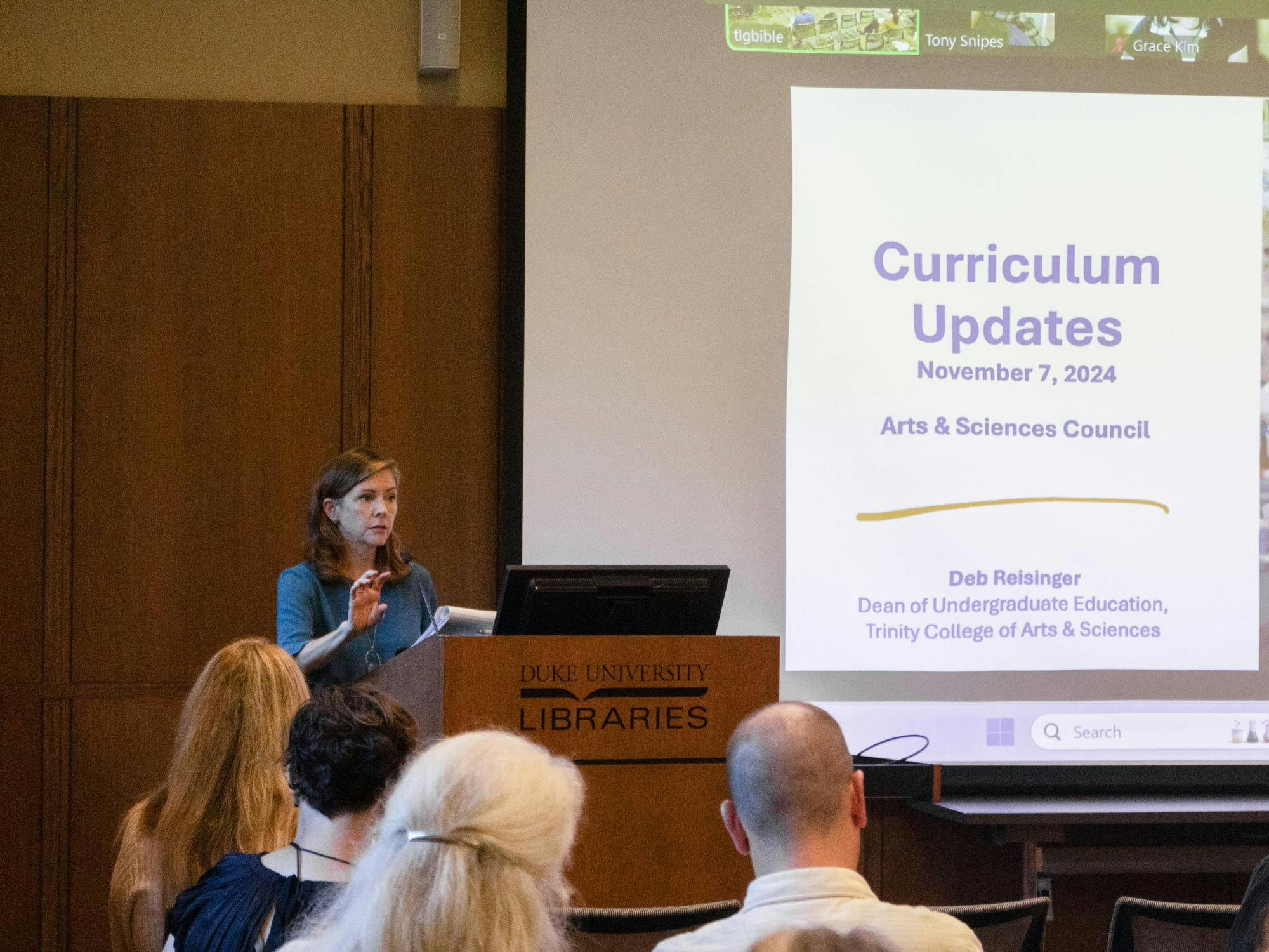 Arts & Sciences Council discusses new first-year Constellations program ...