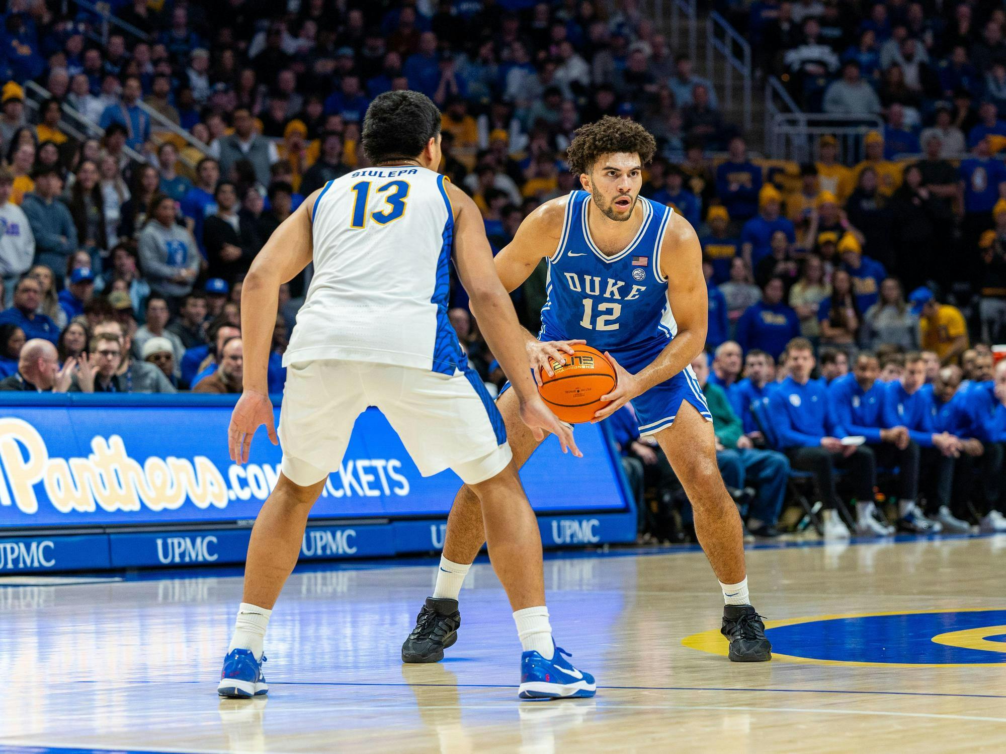 Duke men's basketball tests lineups, bench consistency against ...