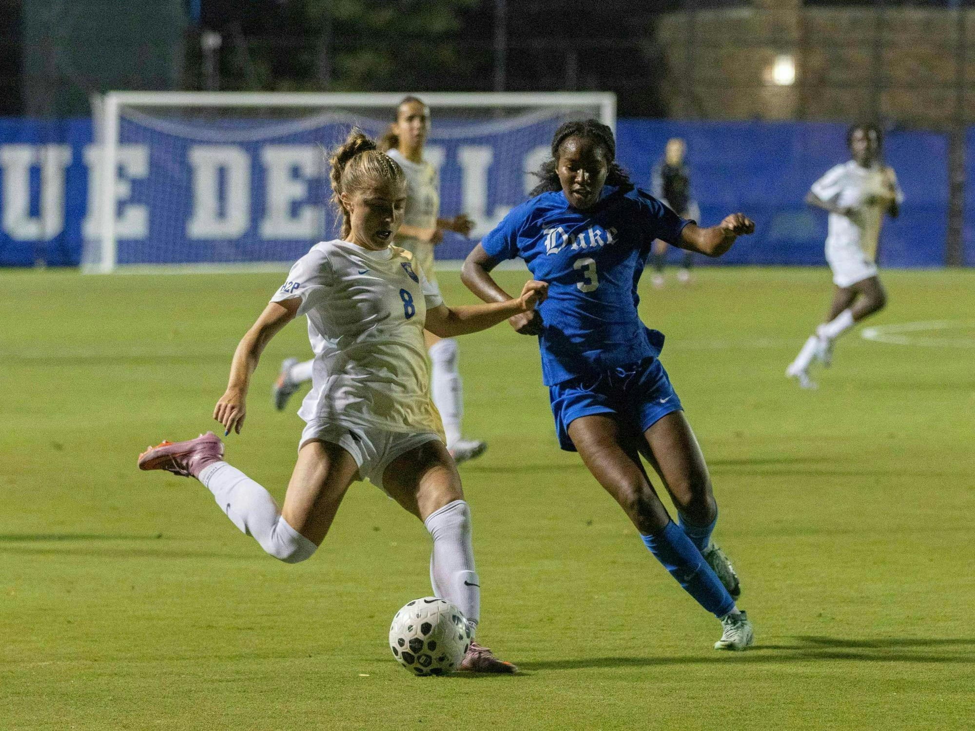 Duke women's soccer bounces back with dominant 5-0 win over Pittsburgh ...