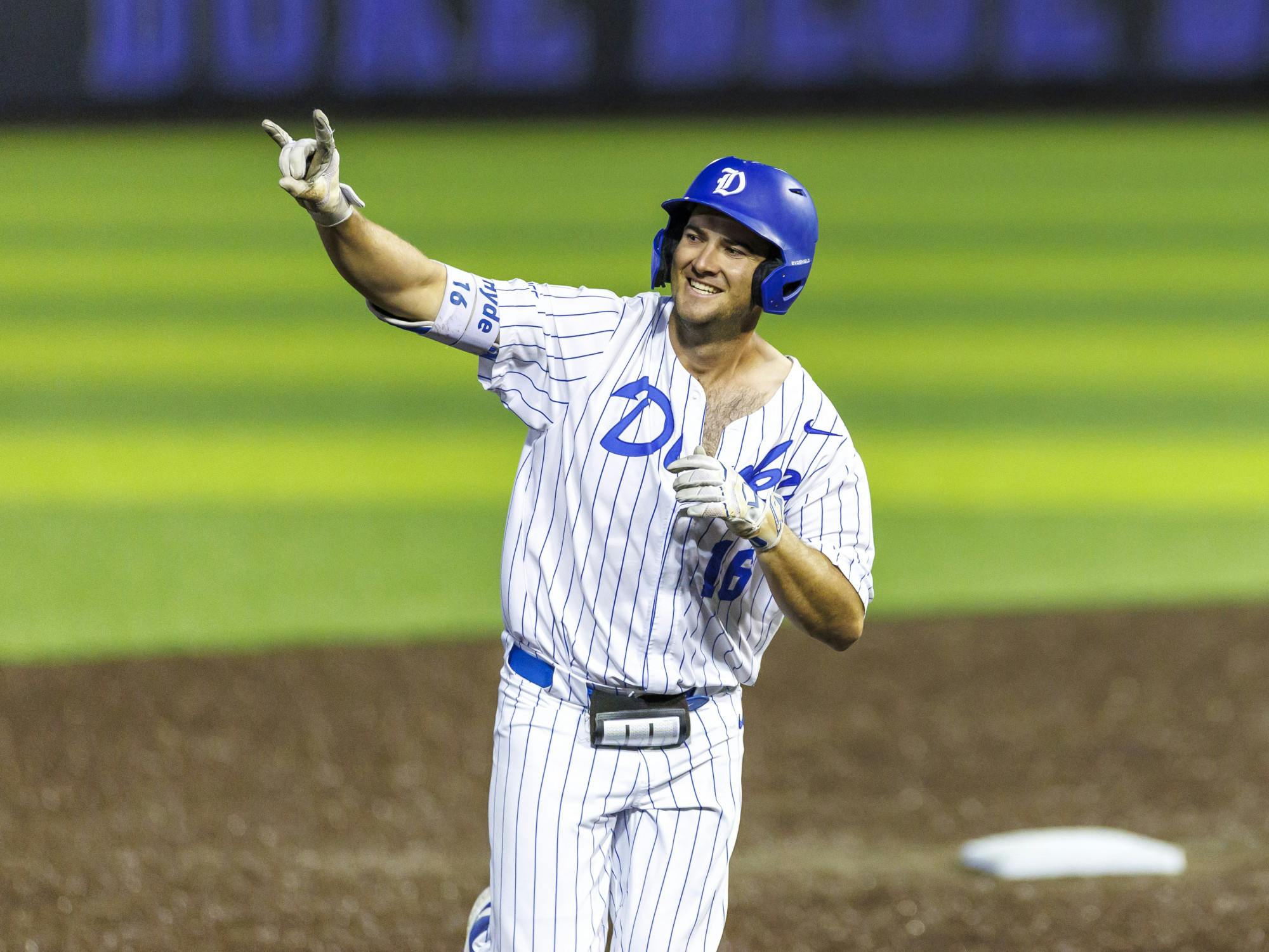 Duke baseball delivers 4-3 walk-off win against Pittsburgh, advances to ...