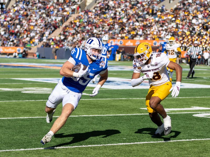 SUNSTOPPABLE: Duke captures 42-39 Sun Bowl victory in record-setting ...