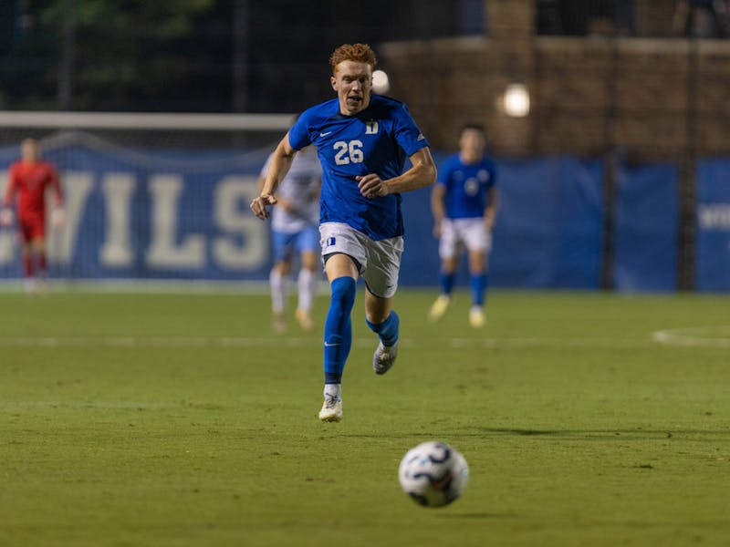 Duke men's soccer gives up 2 late goals to draw with No. 1 Stanford on ...