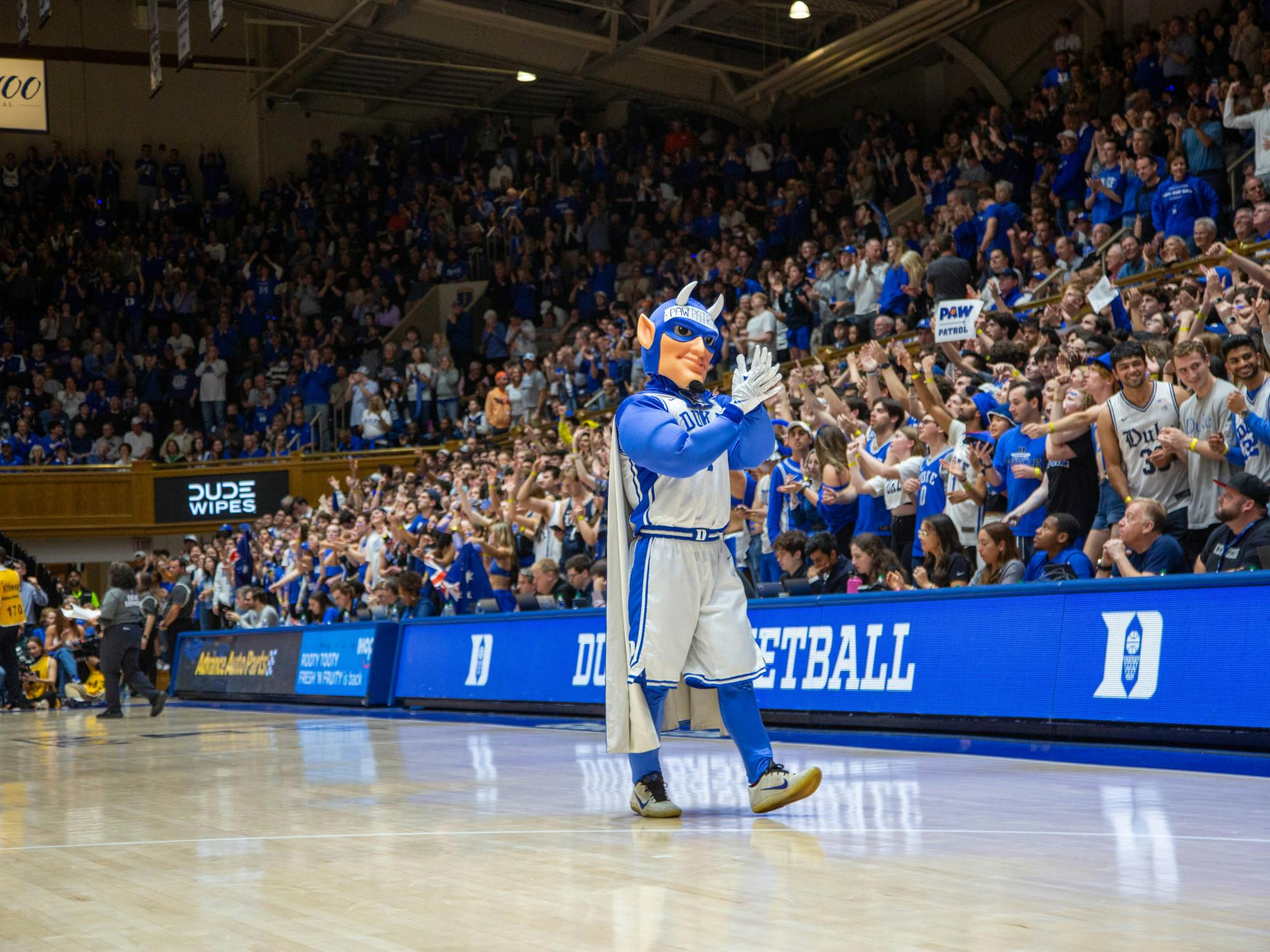 Duke basketball player and Hall of Fame coach Charles "Lefty" Driesell ...