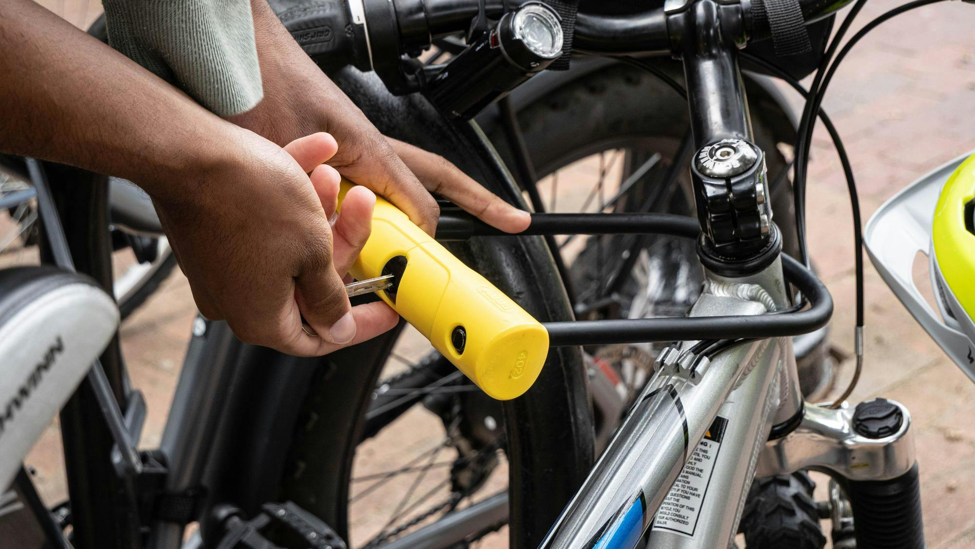 Police Investigate String Of Bike E Bike And E Scooter Thefts Daily