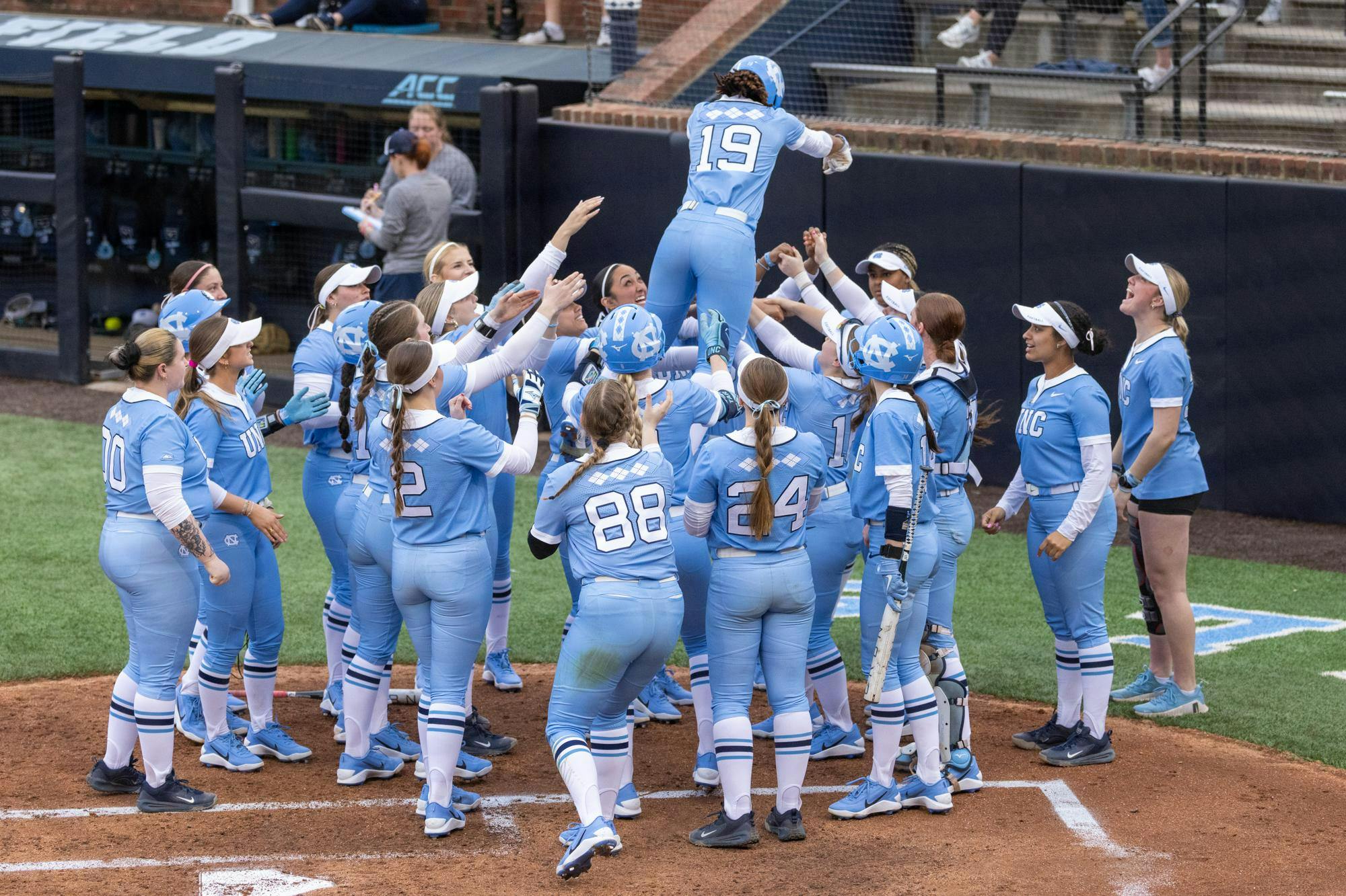 UNC softball pushes past Liberty, 11-6, on the road - Daily Tar Heel