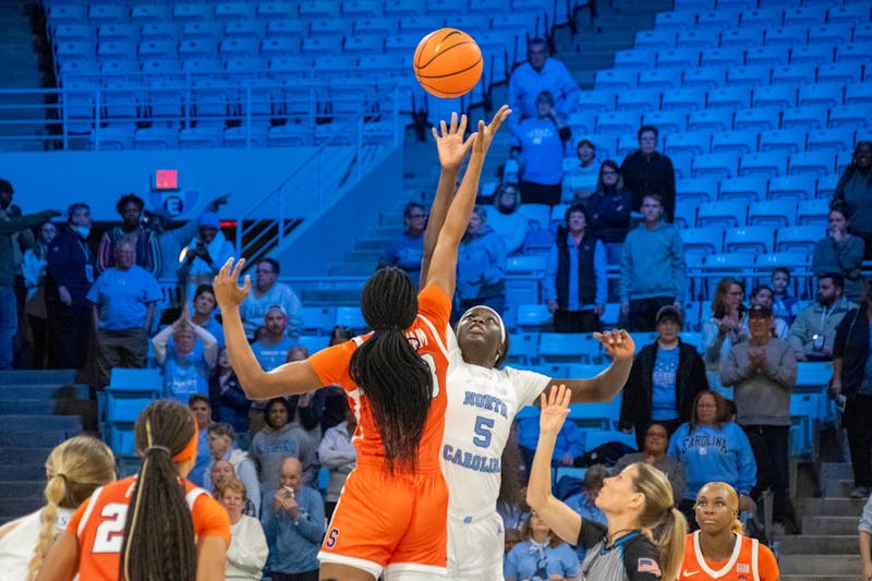 Maria Gakdeng's 22 points propel Tar Heels to first ranked win of the ...