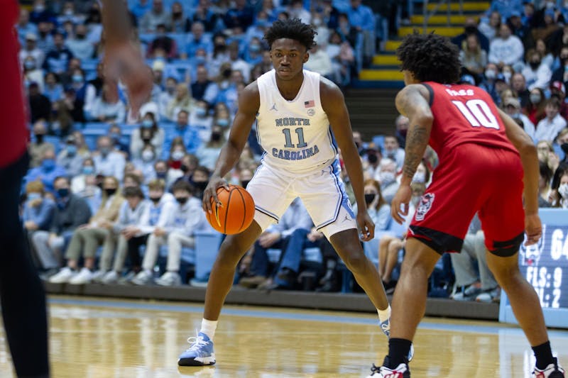 Dunn's energy helps Tar Heels pull away from Louisville in 80-59 victory