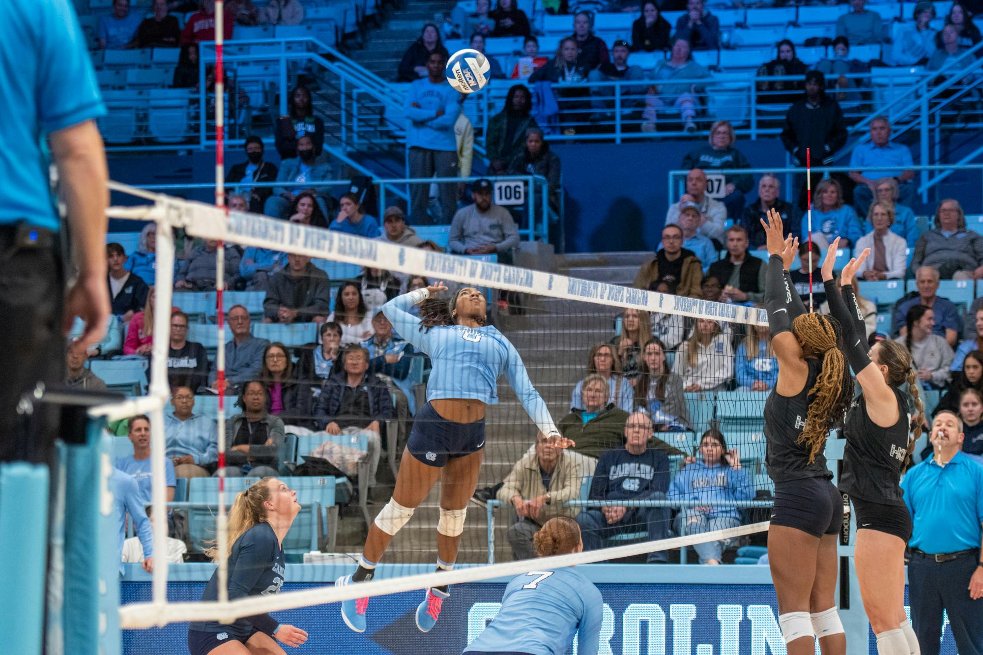 UNC volleyball sweeps Virginia Tech at home - Daily Tar Heel