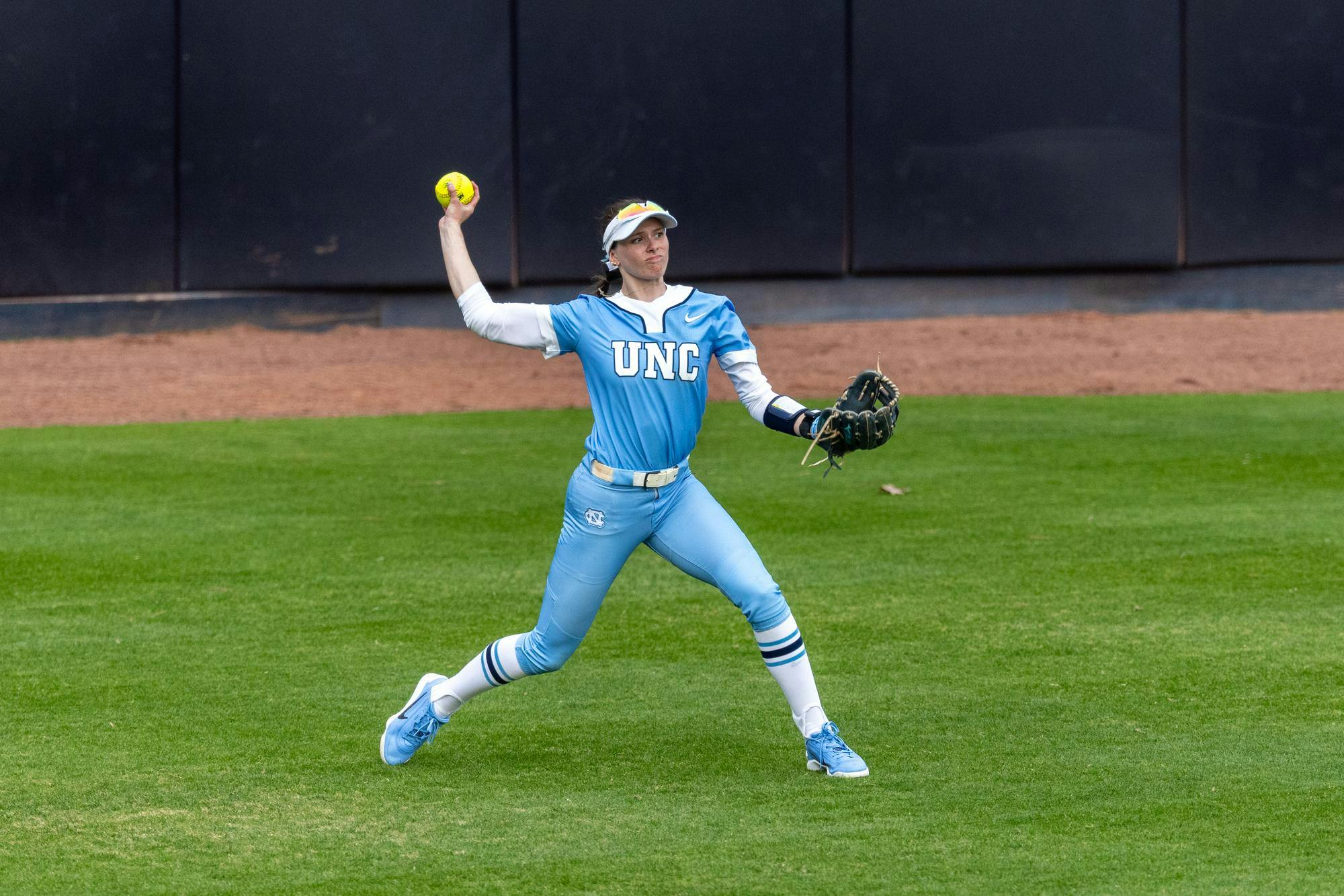 UNC softball gives up late lead to No. 16 Virginia, falls, 19-14, in ...