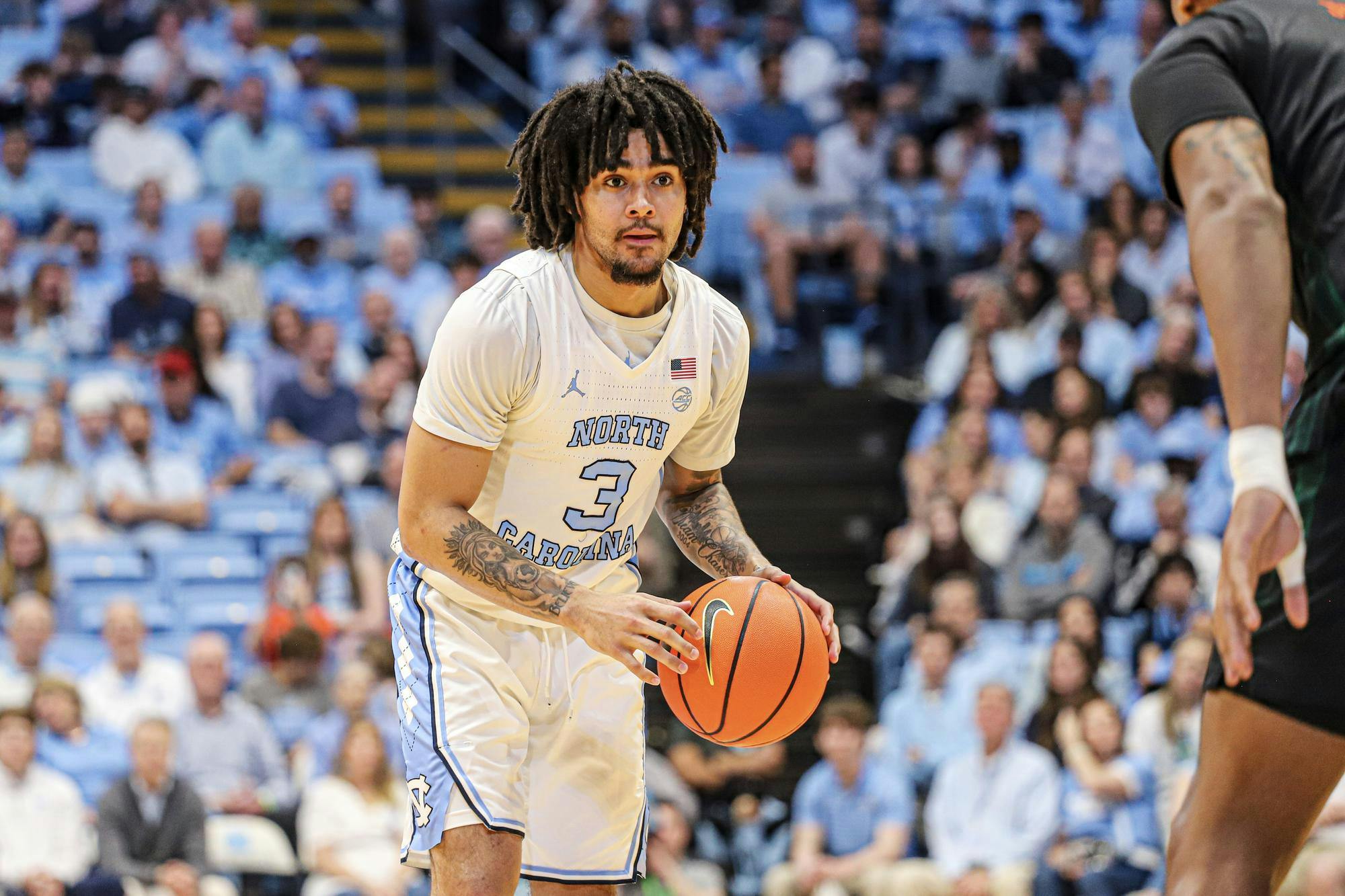 Elliot Cadeau enters transfer portal after two seasons with UNC men's ...