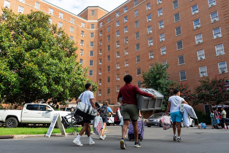 20240818_McKee_university-move-in-process-113.jpg