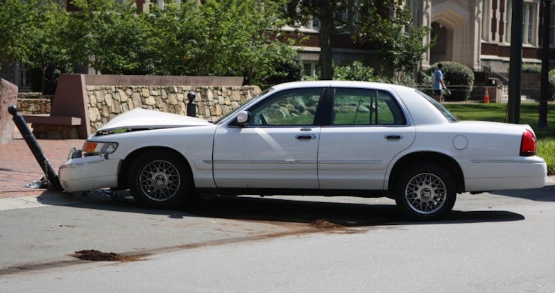6681_car_hull_4f.jpg - The Daily Tar Heel