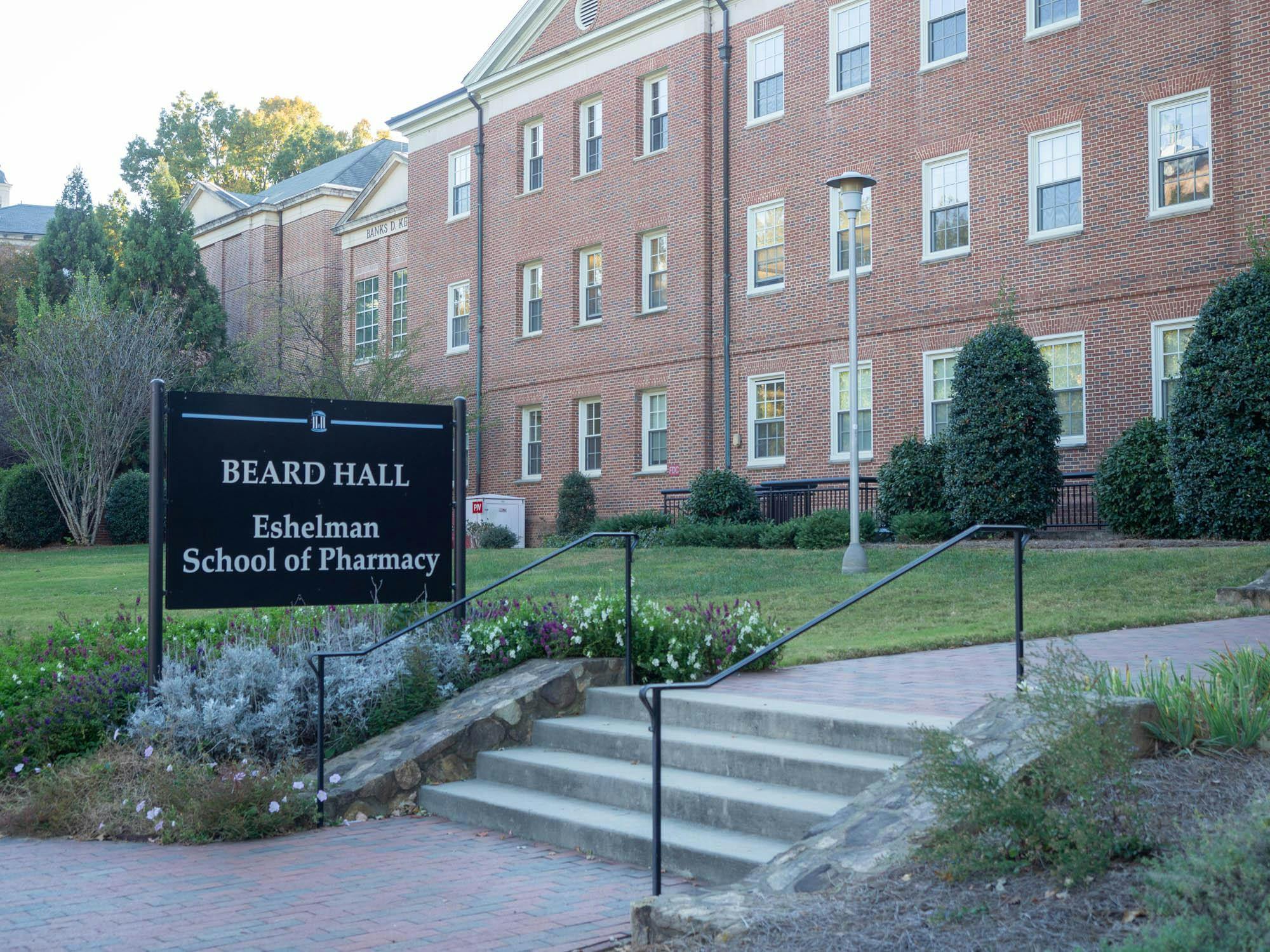 Committee holds first public forum in UNC Eshelman Pharmacy School dean ...