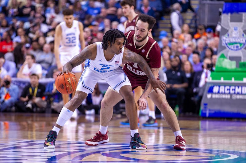UNC junior guard Caleb Love locks in for 22 points against Boston ...