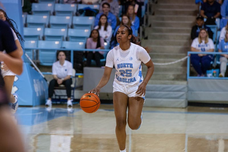 No. 19 UNC women's basketball cruises past Wake Forest, 71-58, in ...