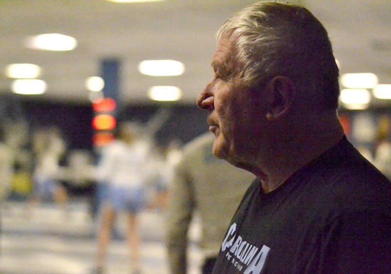 Former UNC fencing head coach of 52 years, Ron Miller, dies at 78