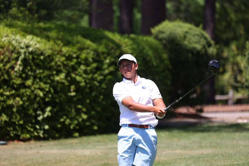 Dylan Menante carries Tar Heels to team title at the Mauna Lani North ...