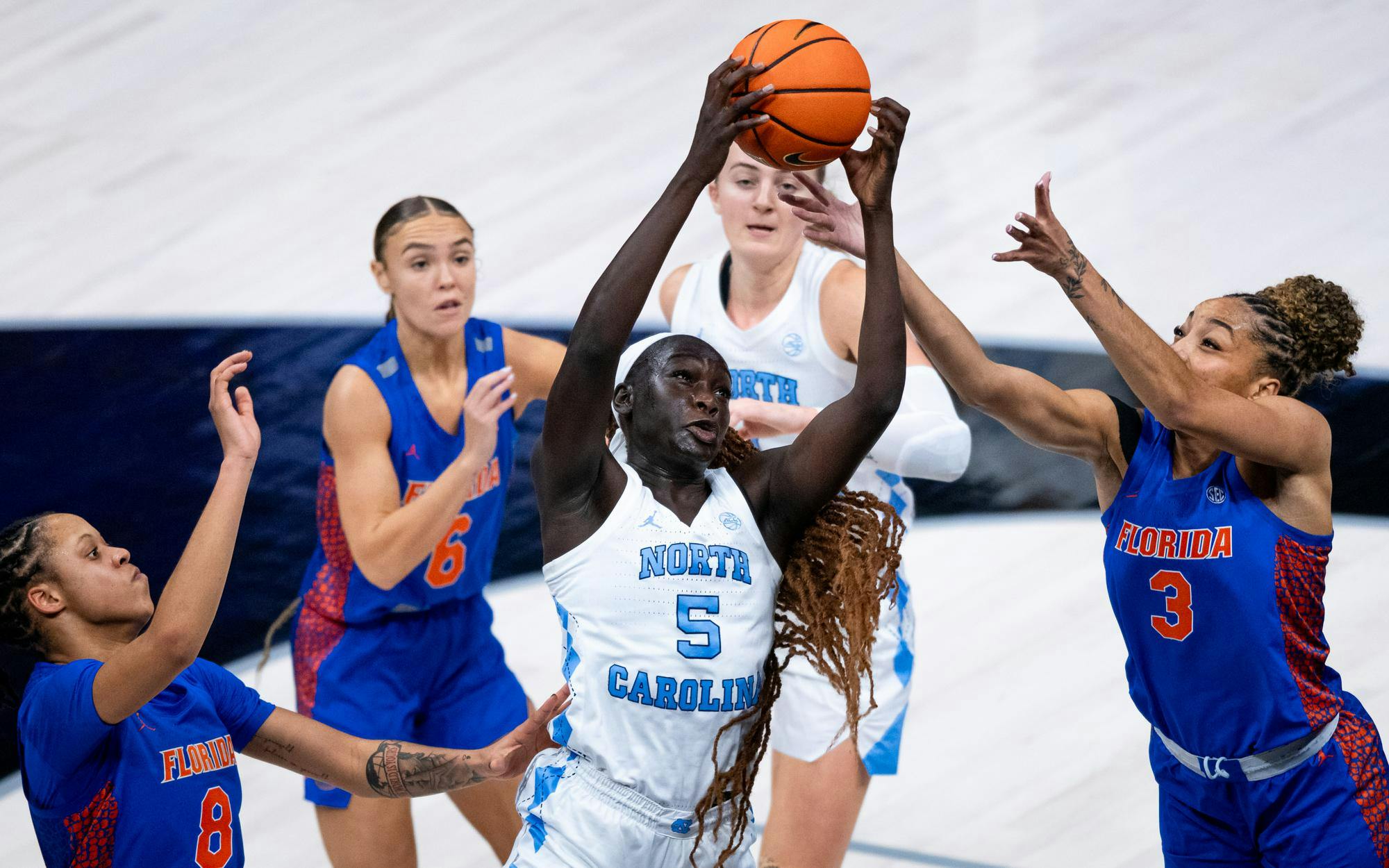 Duo of Maria Gakdeng, Alyssa Ustby guide UNC women's basketball to win ...