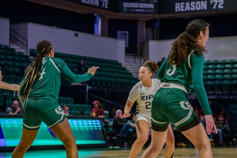 EMU women's basketball falls short despite late run against Northern ...