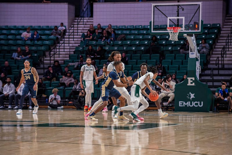 Nelson, Henry lead EMU to season-high point total in 94-87 win over ...