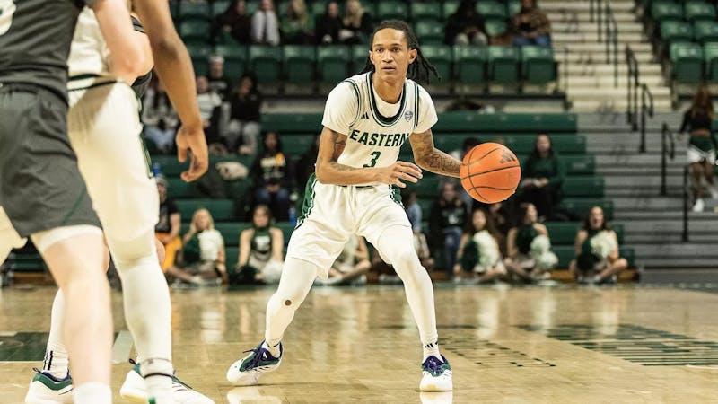 EMU men's basketball coach Stan Heath scores 250th career win - The ...