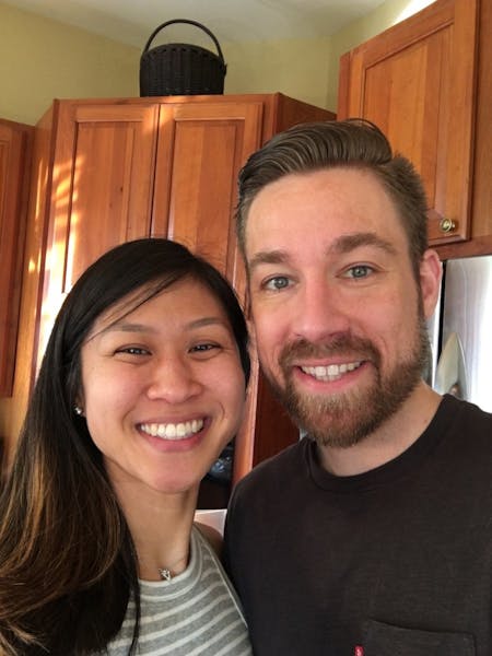 Wes and Leslie Howell - The Eastern Echo