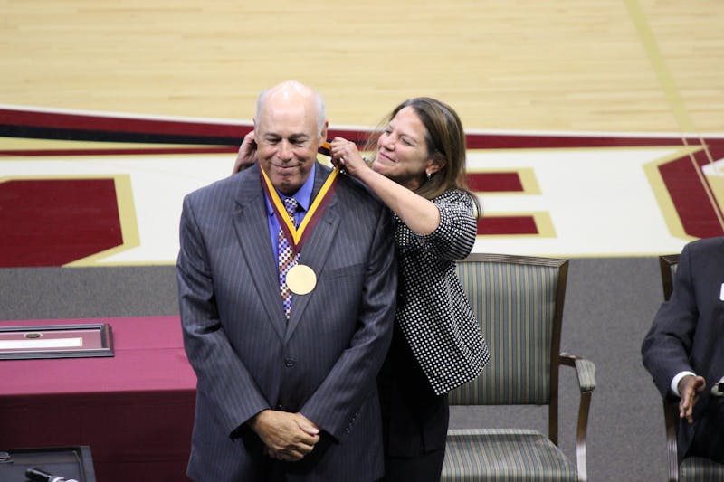 Elon University awards Elon Medallions, named professorships - Elon ...