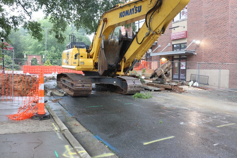 Construction begins for downtown Elon plaza - Elon News Network