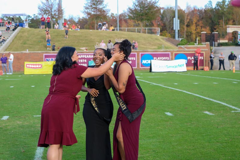 Christina Carr and Mahogany Madden-Roberts crowned Homecoming royalty ...
