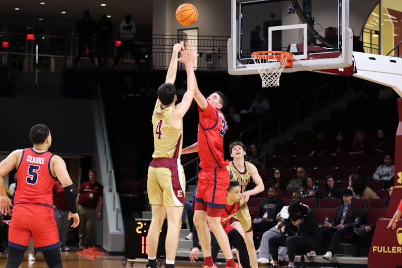 Elon University men’s basketball poor shooting, rebounding proves fatal ...