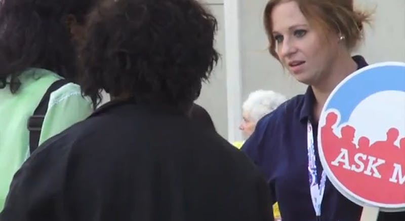 DNC: Volunteers - Elon News Network
