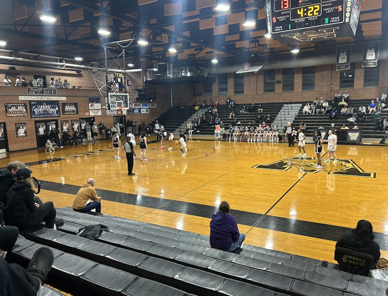 Williams girls’ basketball shines on Senior Night - Elon News Network