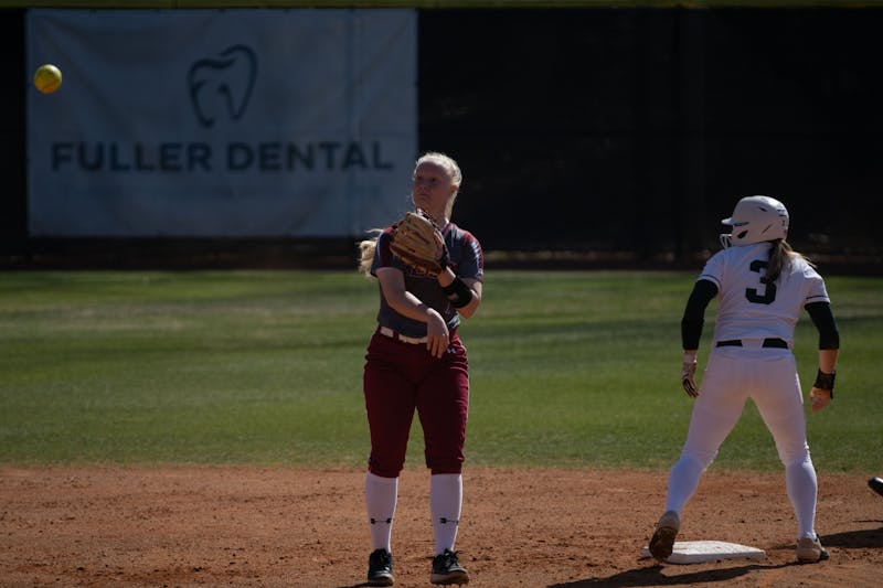 Elon University softball team shuts out Michigan State - Elon News Network