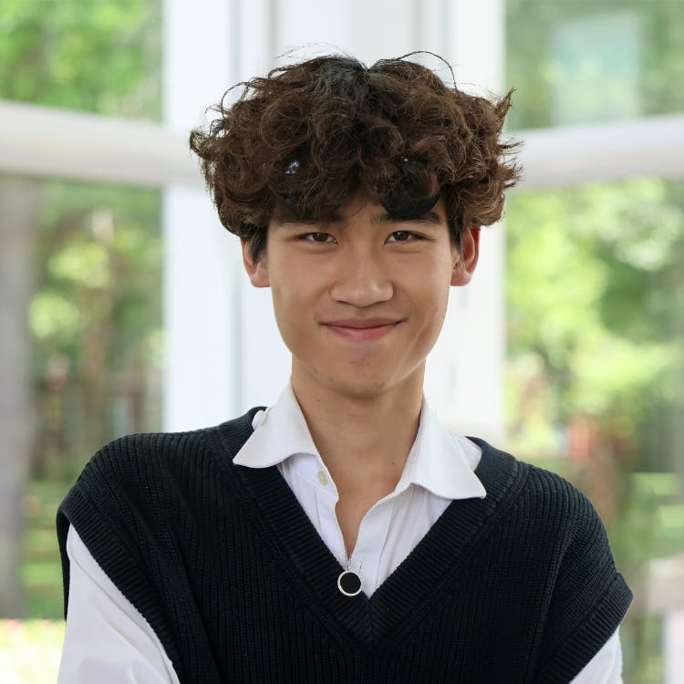 Meet the staff - Elon News Network