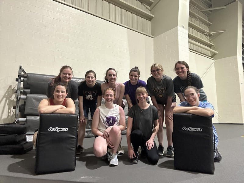 Self-Defense Club kicks into high gear - The Echo