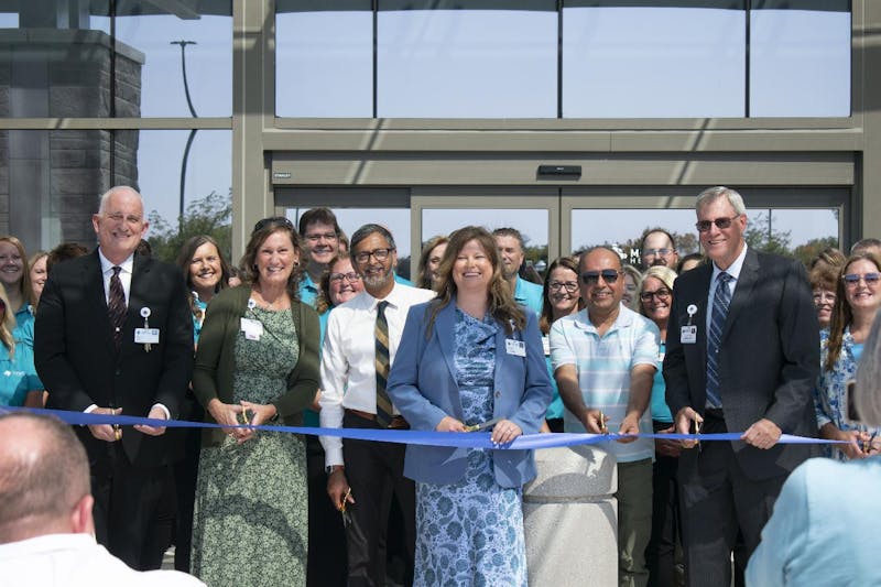 Marion Health East hosts ribbon cutting - The Echo