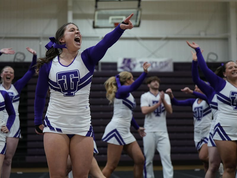 No. 13 Taylor breaks 90-point mark for first time in cheer history ...