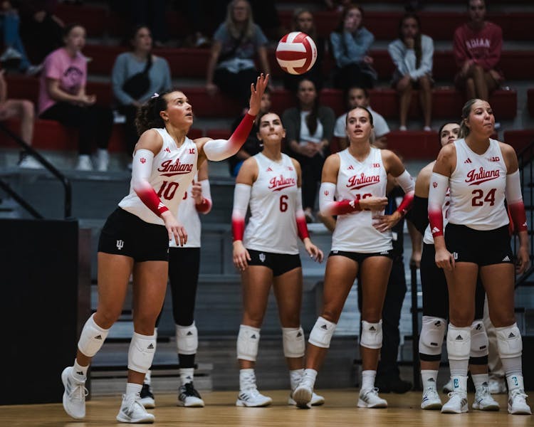 Indiana volleyball aims to extend winning streak out east against ...