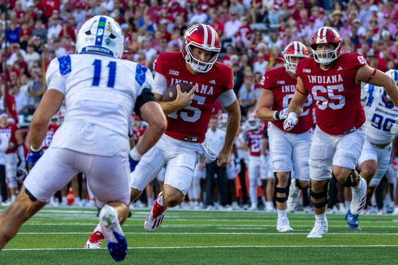 Mendoza, Cooper Jr. lead Indiana football to efficient and explosive ...
