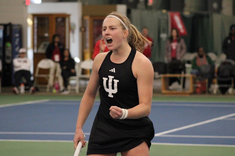 Indiana women’s tennis ends losing streak, goes 1-2 in 3-match weekend ...